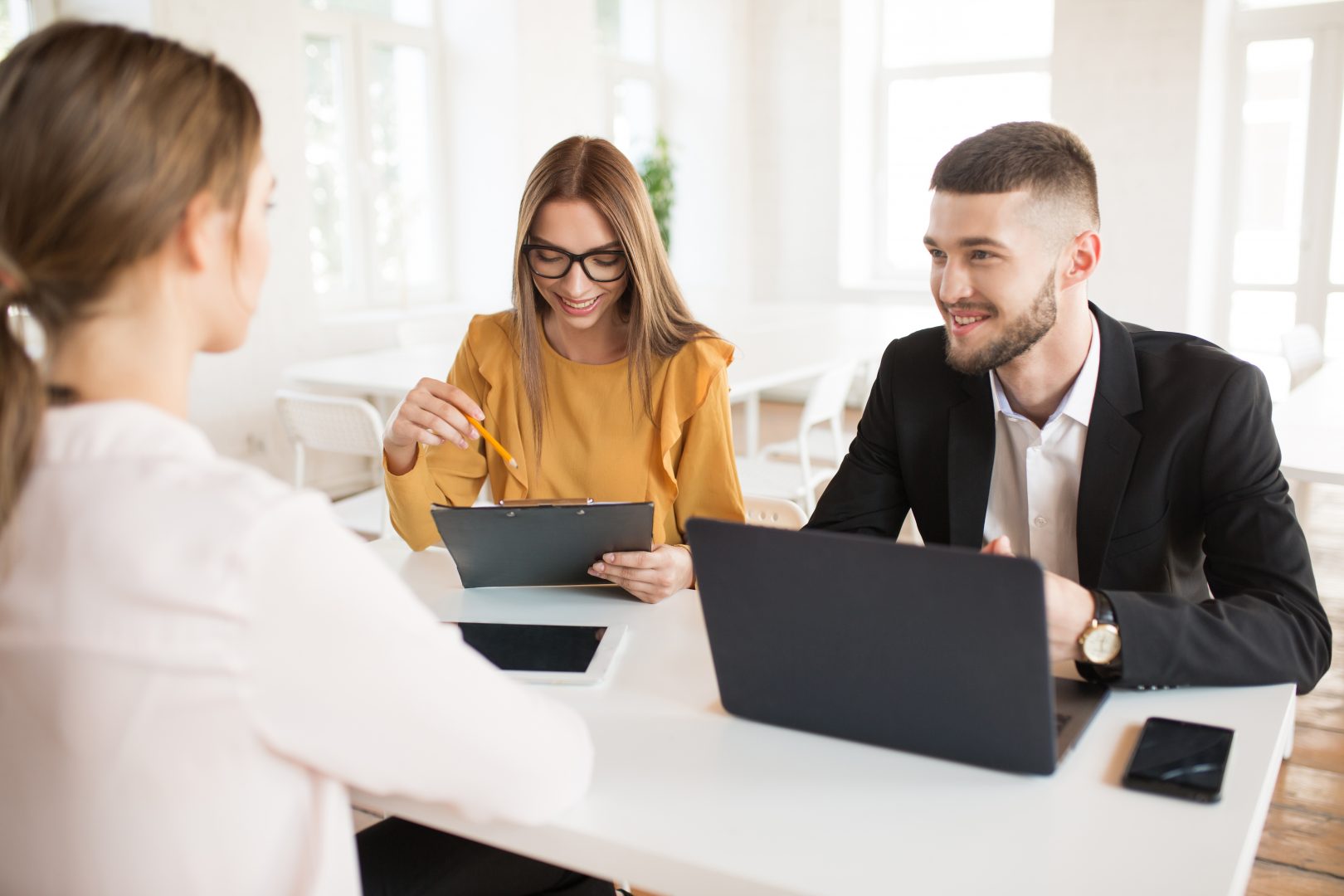 5 Important Qualities to Look for When Hiring a New Employee - Zealys